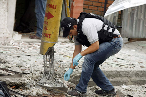 Una menor colocó la carga que explotó en la central del DAS colombiano ...