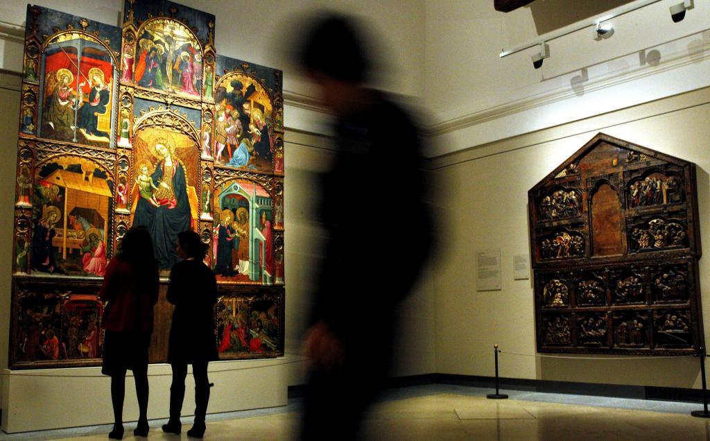 El palacio medieval del museo del Prado - 'Retablo de la Virgen' del ...