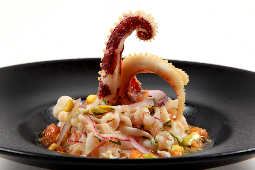 Un paseo por Columbus - Ceviche de calamar, aguacate y... | Tendencias ...