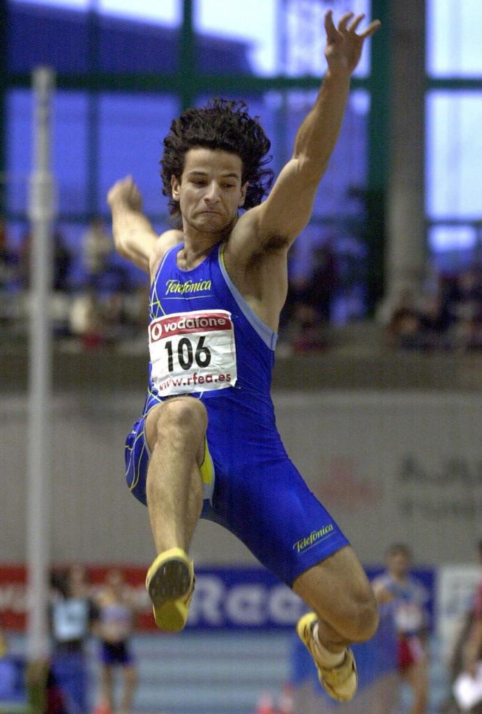 Un 'número uno' del atletismo, en imágenes - El saltador obtuvo la ...