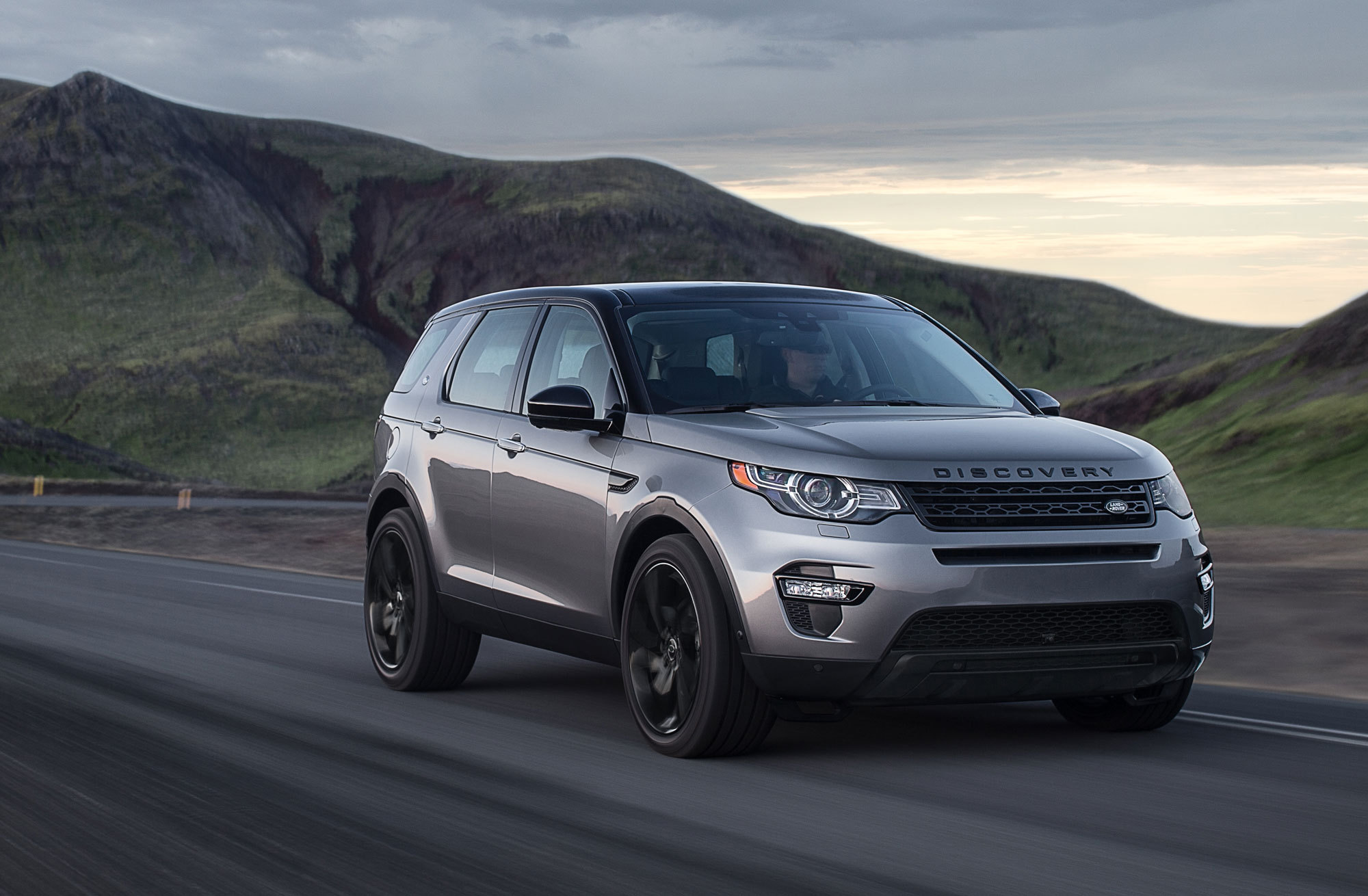 Land Rover Discovery Sport, estilo Evoque - Foto 11 de 15 | Motor | EL ...