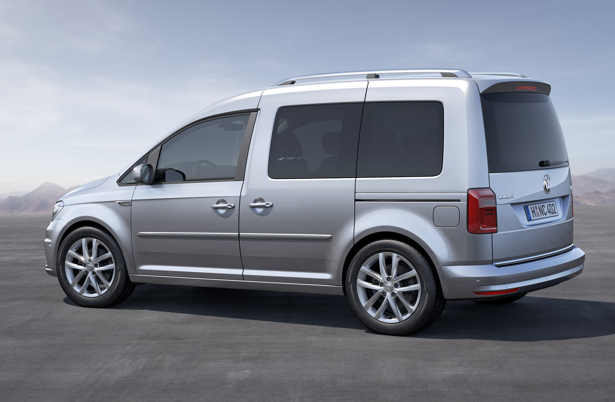 Volkswagen Caddy, para "el curro" y la familia - Foto 9 de 14 | Motor ...