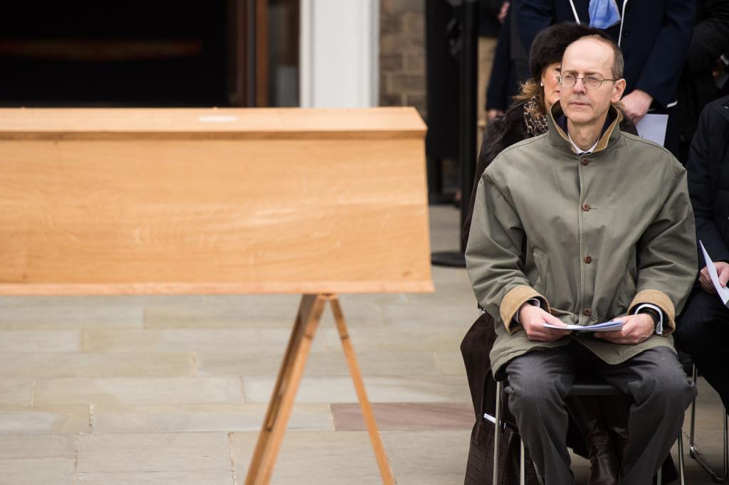 Michael ibsen, un fabricante de muebles del norte... | Internacional ...