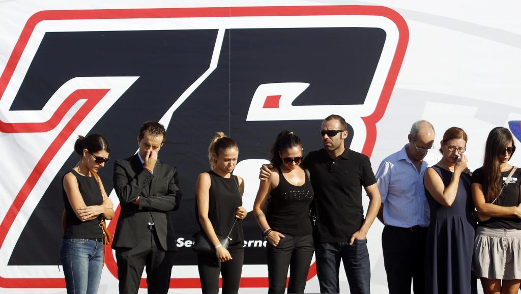 500 motos homenajean a Bernat Martínez en el circuito de Cheste - Foto ...