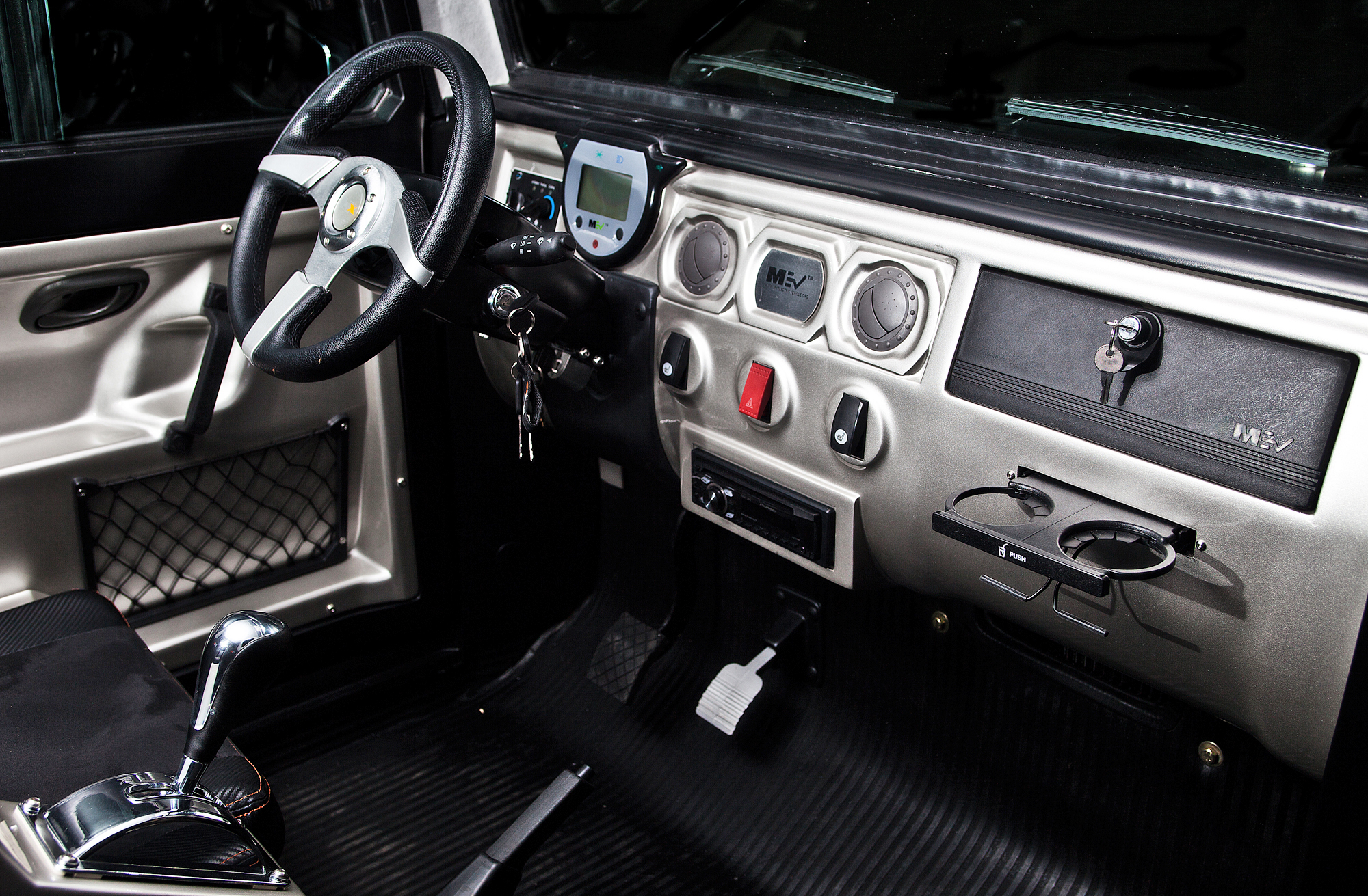 Interior del hummer hx | Motor | EL MUNDO