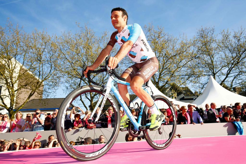 Jean-christophe peraud (ag2r), en la alfombra... | Ciclismo | EL MUNDO