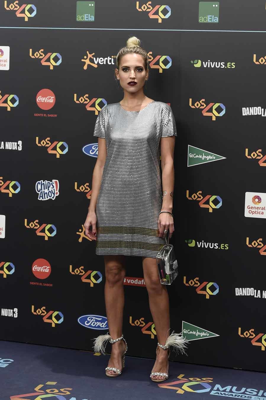 Premios 40 Principales - Ana Fernández con un vestido de Teresa Helbig ...
