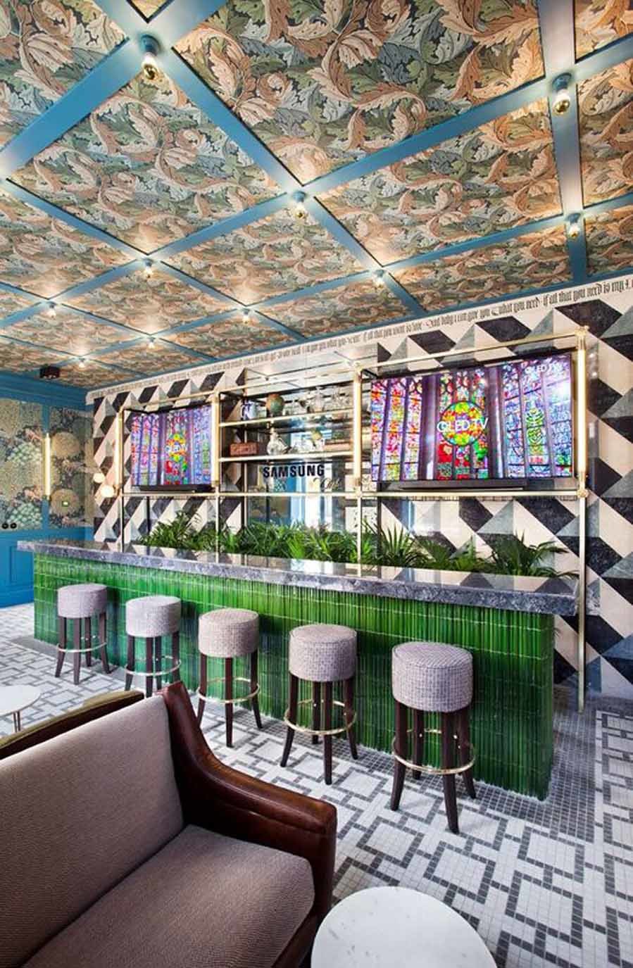 Techos decorados con paneles pintados - Casa Decor 2018 | Yodona ...
