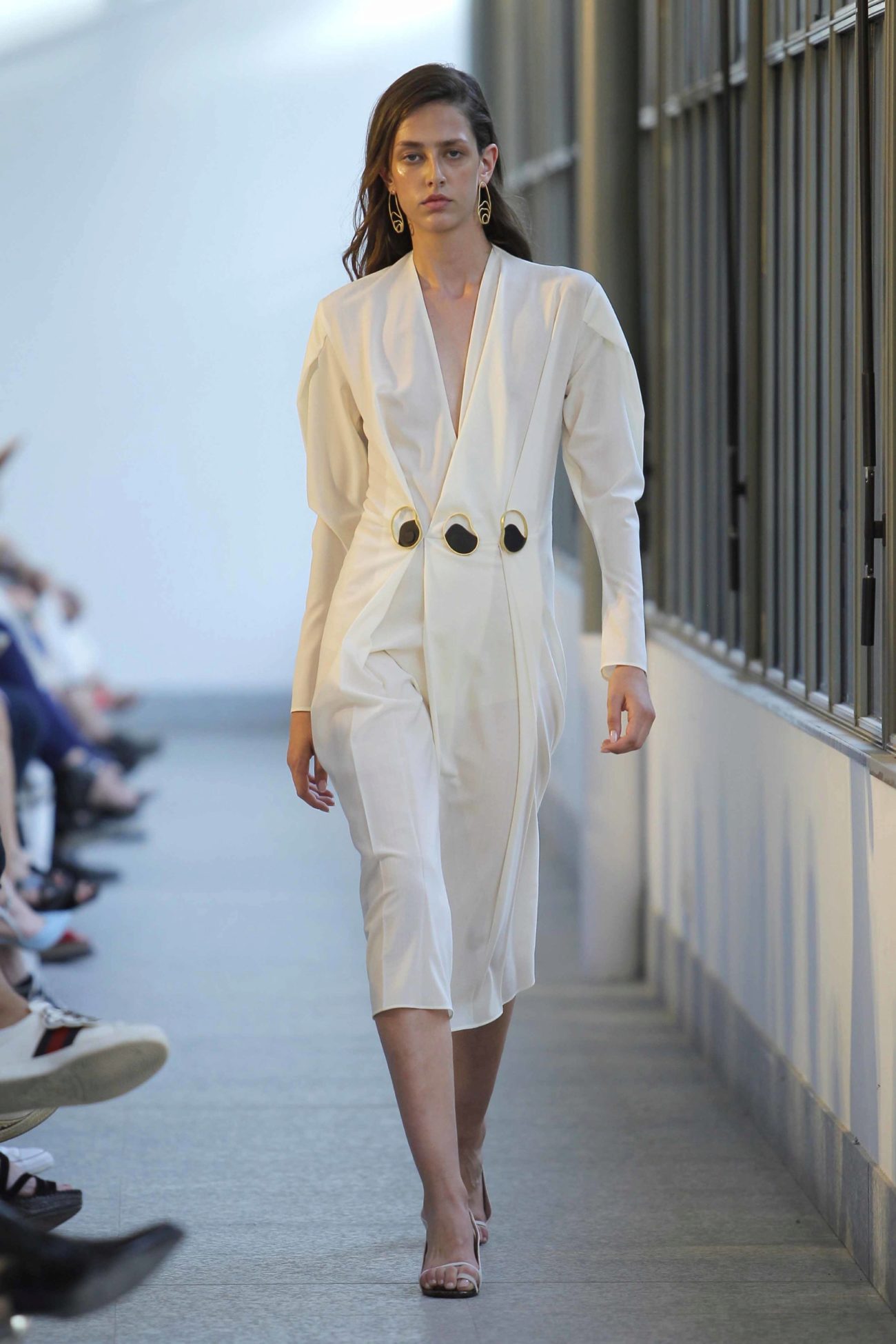 Rabaneda rejuvenece Angel Schlesser | Moda
