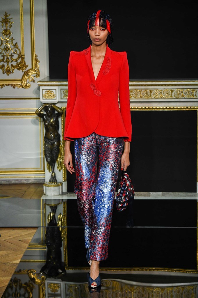 Desfile de Armani Privé - Semana de la Alta Costura de París ...