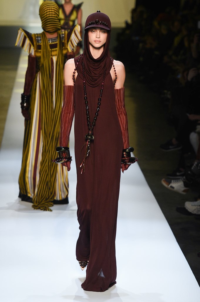 Desfile de Jean-Paul Gaultier - Semana de la Alta Costura de París ...