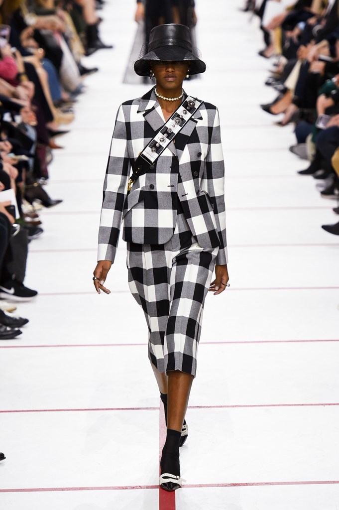 SEMANA DE LA MODA DE PARÍS: Desfile de Dior· Semana de la Moda de París ...