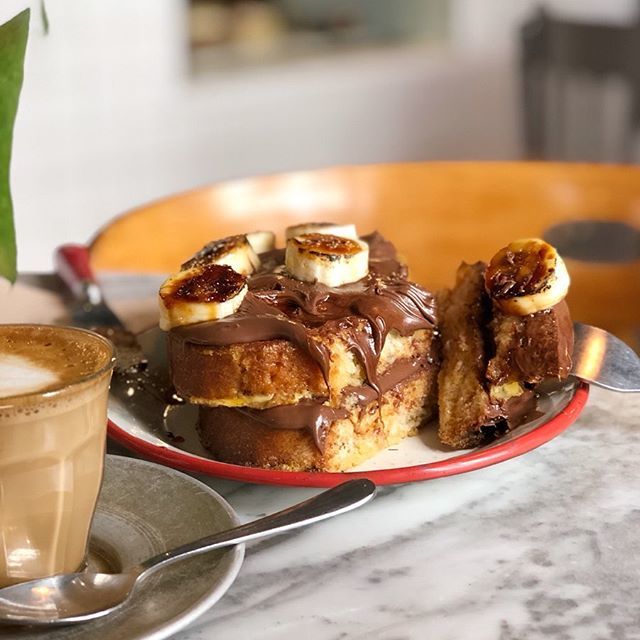 8 espacios en Madrid para tomar el té: ADORADO BAR | Otros planes | EL ...