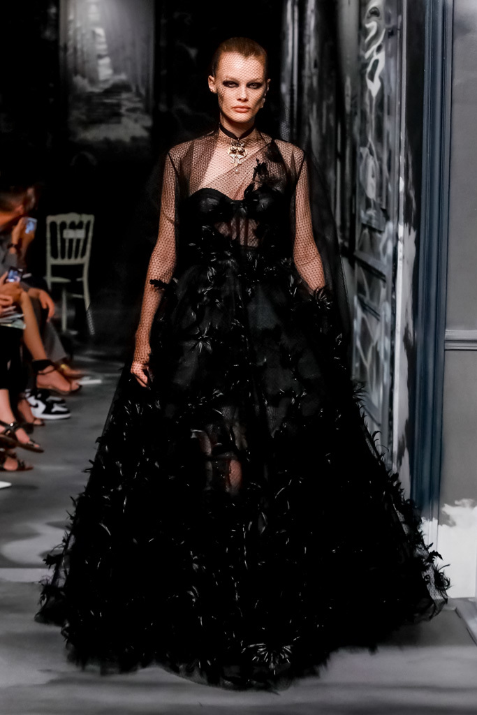 Dior -Desfile de Alta Costura Otoño-Invierno 2019-2020 | Moda | EL MUNDO