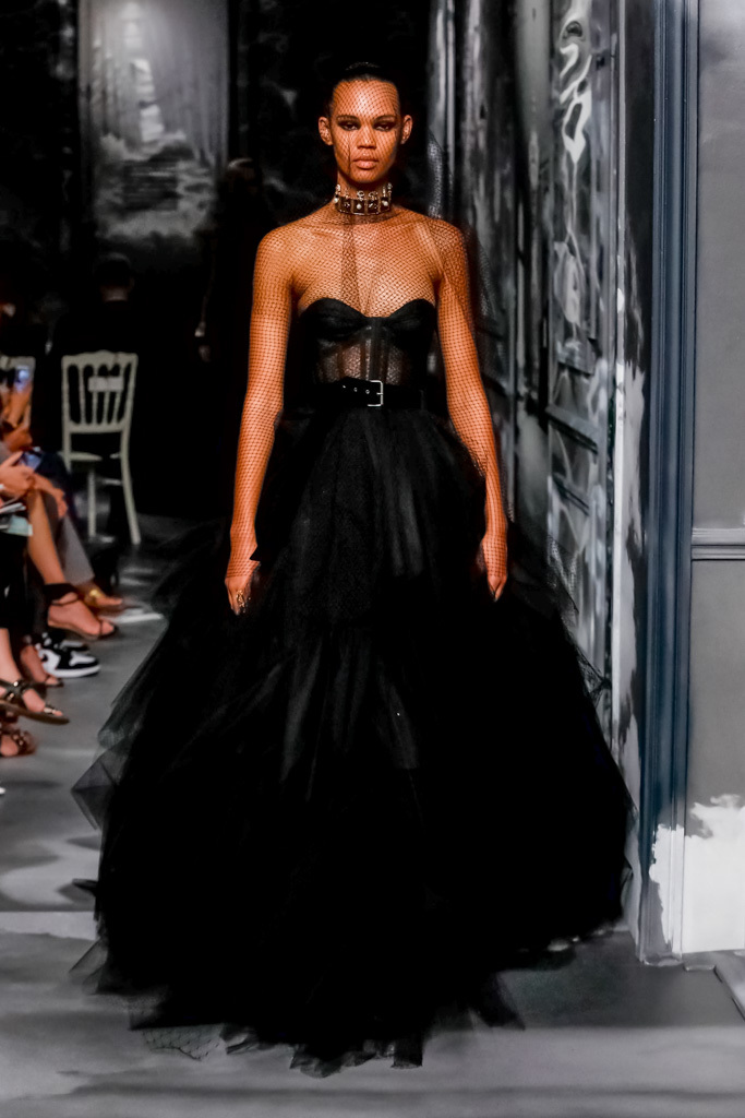 Dior -Desfile de Alta Costura Otoño-Invierno 2019-2020 | Moda | EL MUNDO