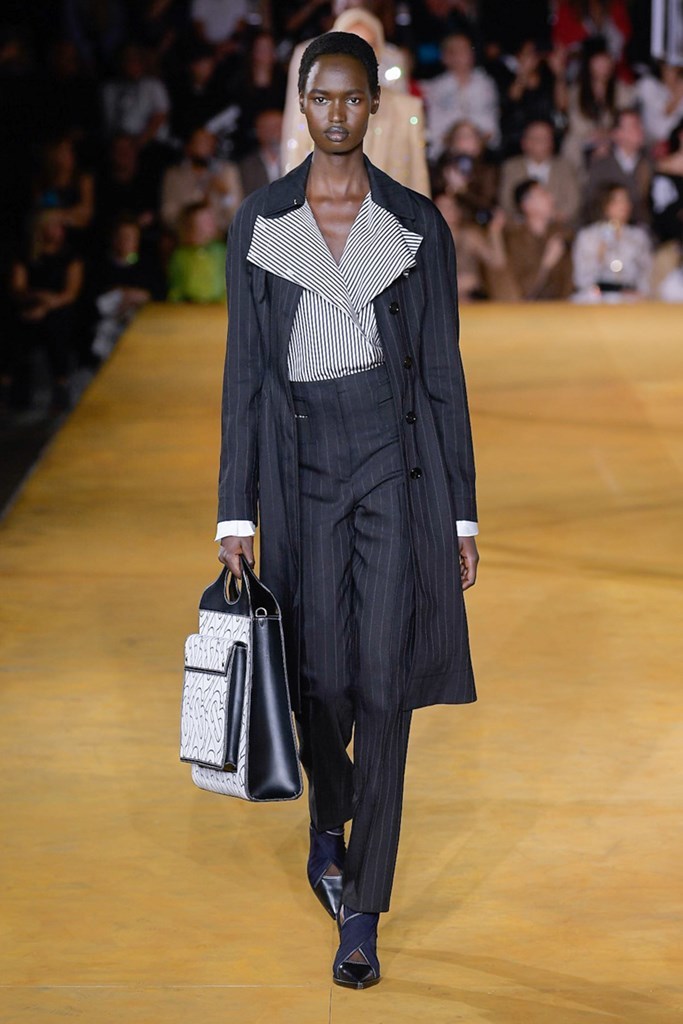 Desfile de Burberry - Colección primavera-verano 2020 - London Fashion ...