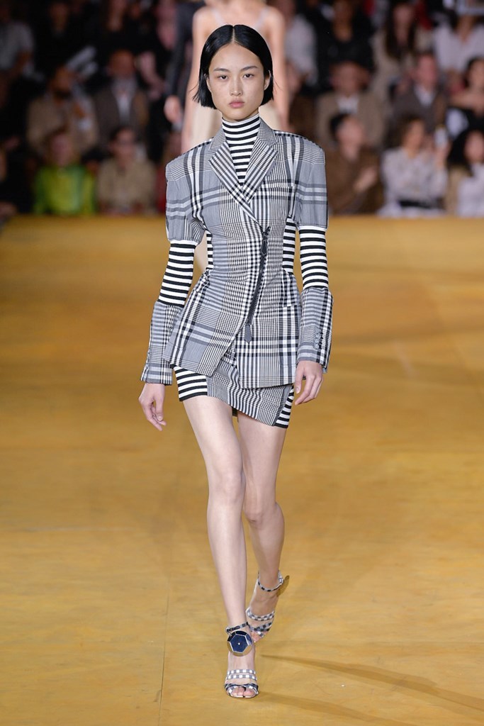 Desfile de Burberry - Colección primavera-verano 2020 - London Fashion ...