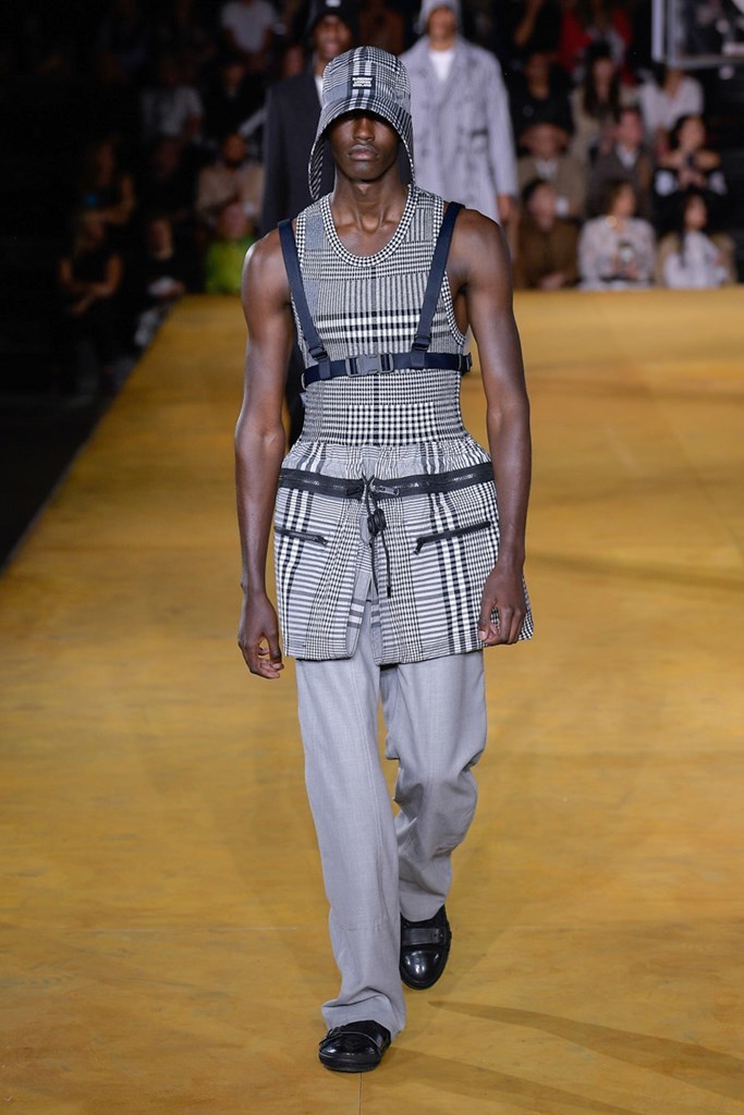 Desfile de Burberry - Colección primavera-verano 2020 - London Fashion ...