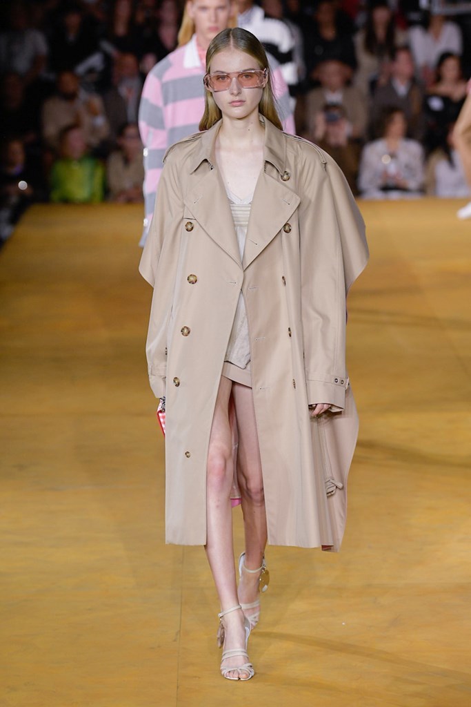 Desfile de Burberry - Colección primavera-verano 2020 - London Fashion ...