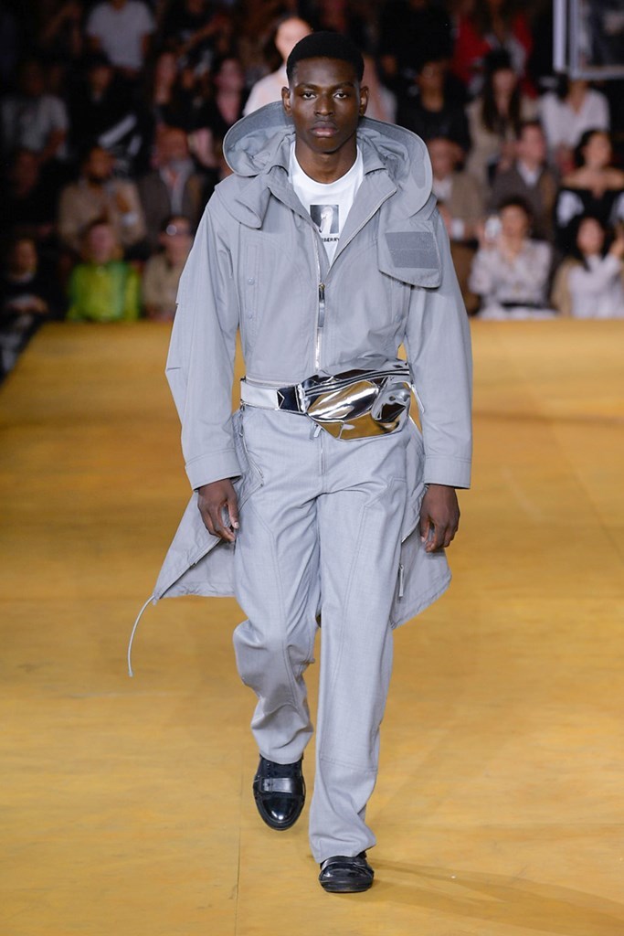 Desfile de Burberry - Colección primavera-verano 2020 - London Fashion ...