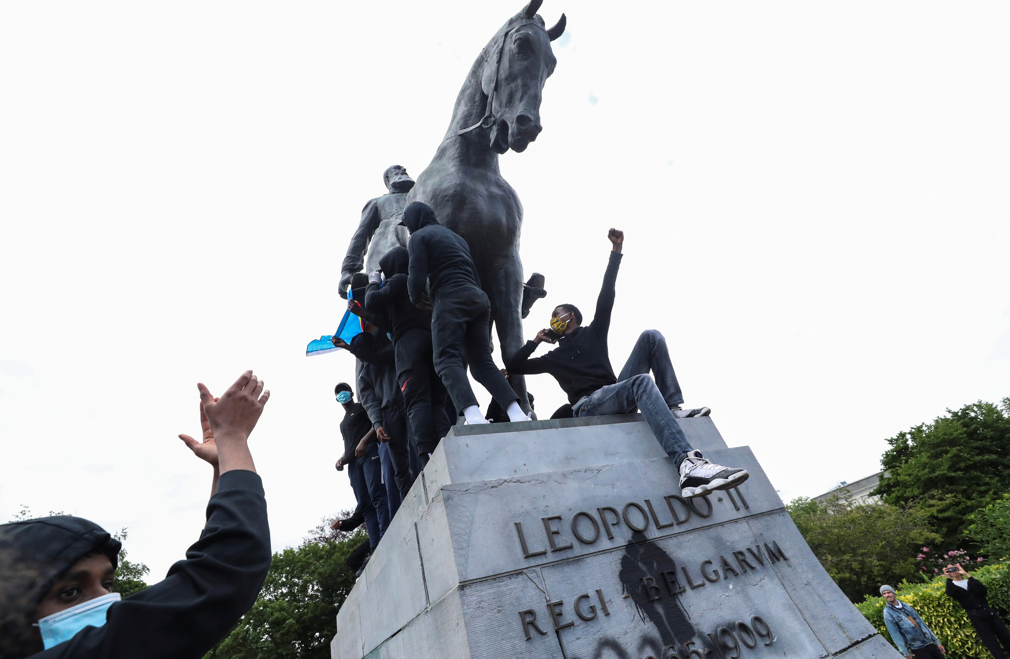 Estatua del Rey belga Leopoldo II, atacada. | Internacional | EL MUNDO