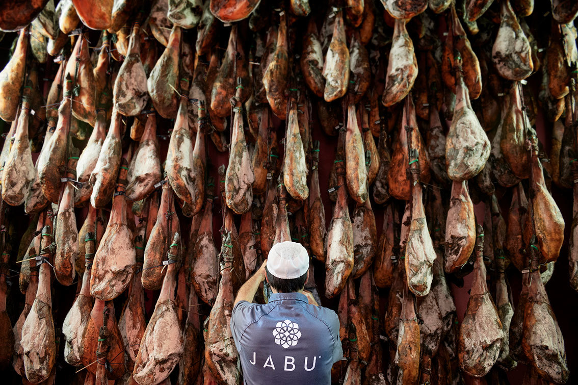 ¿Paleta o Jamón Jabu? | UEStudio