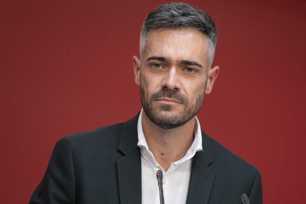 84. FELIPE SICILIA, POLÍTICO, 44 AÑOS - Foto 85 de 101