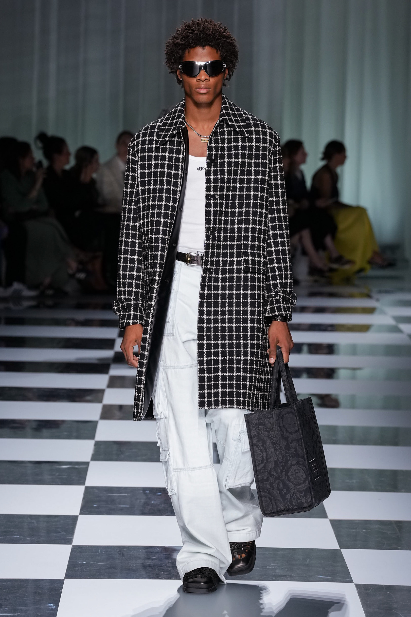 Semana de la Moda de Milán: desfile de Versace de primavera-verano 2024 ...
