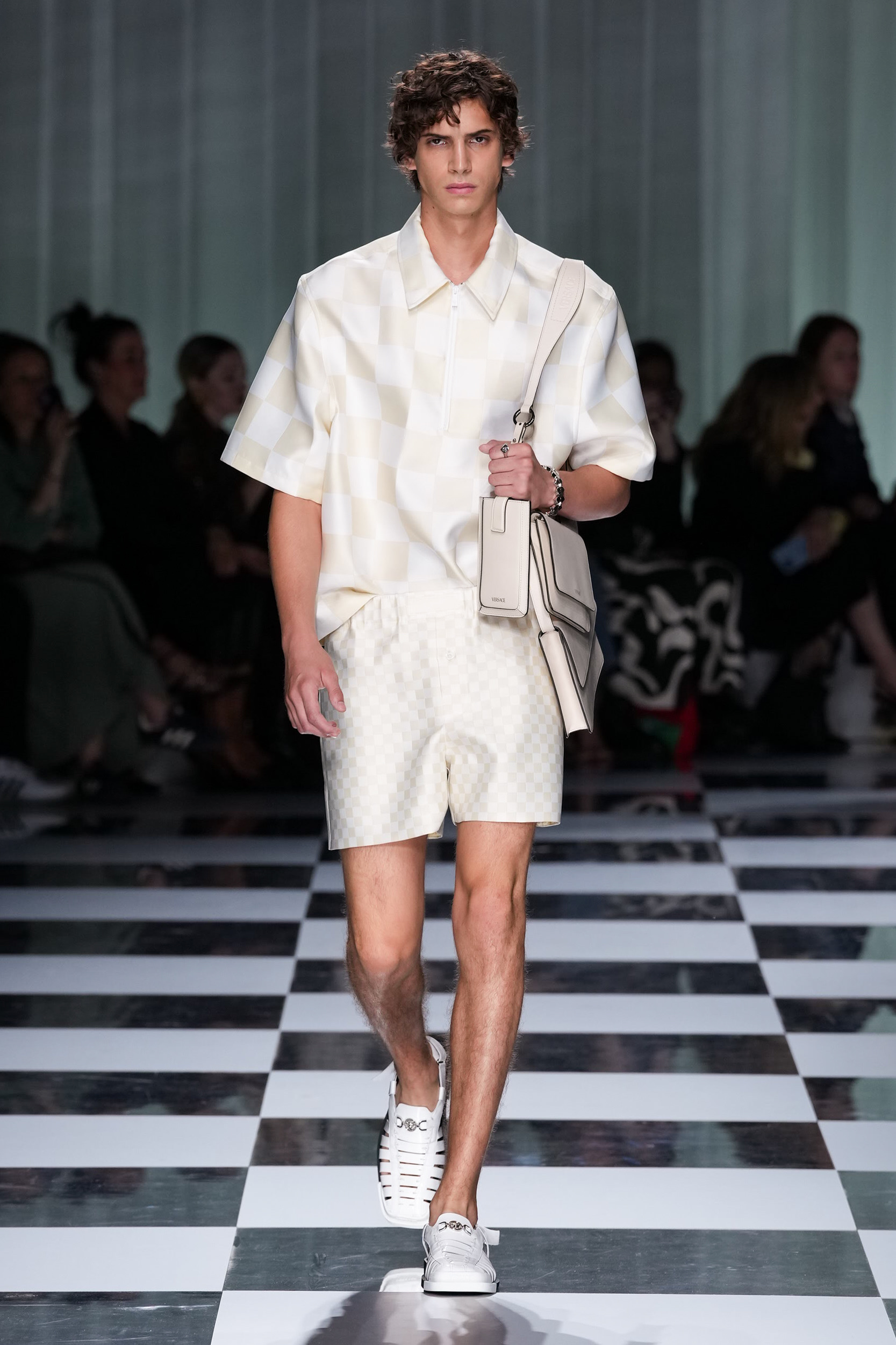 Semana de la Moda de Milán: desfile de Versace de primavera-verano 2024 ...