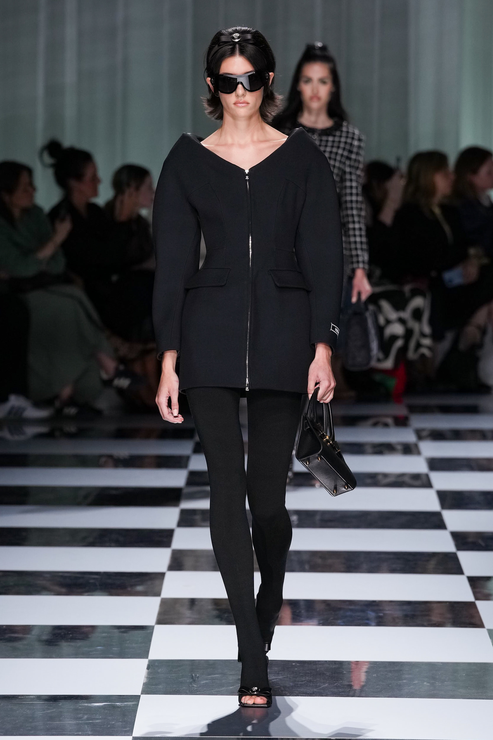 Semana de la Moda de Milán: desfile de Versace de primavera-verano 2024 ...
