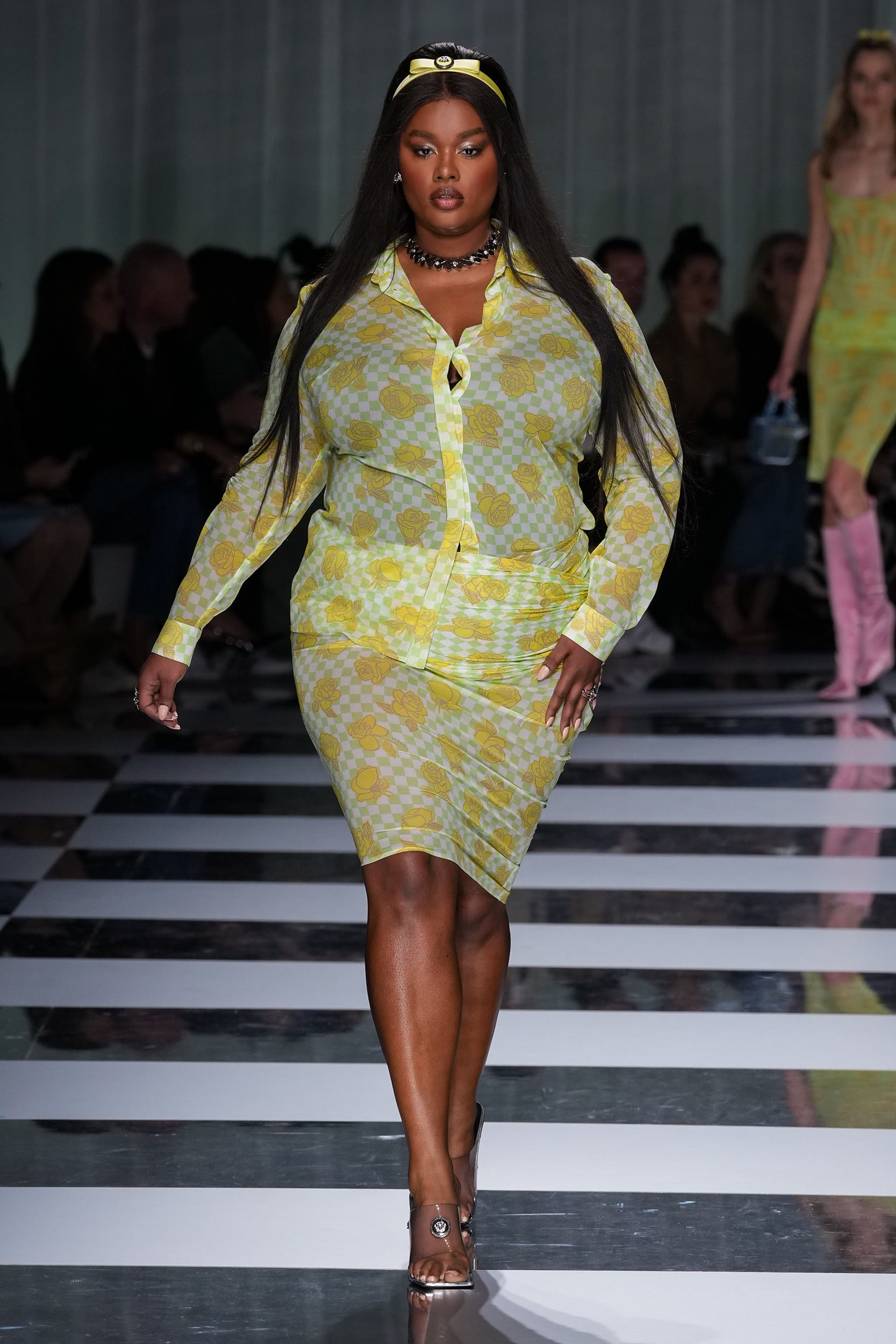 Semana de la Moda de Milán: desfile de Versace de primavera-verano 2024 ...
