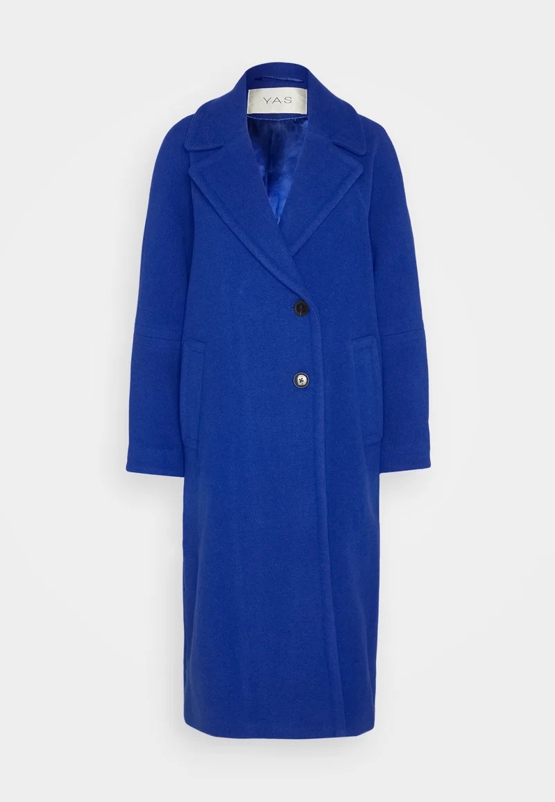 El abrigo azul de Kate Middleton en Navidad y dónde encontrar otros ...