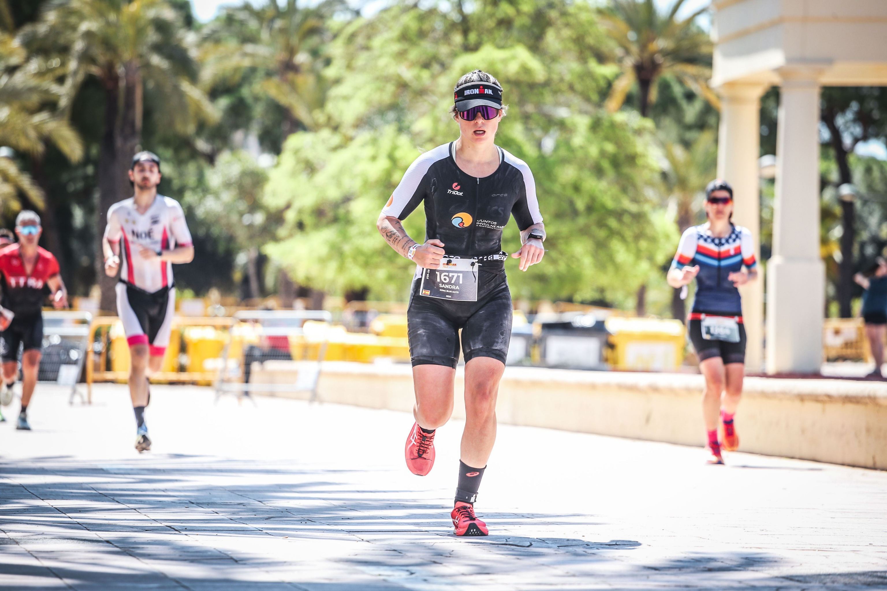 Sandra Piñeiro, el Ironman de la remera que luchó contra la anorexia ...