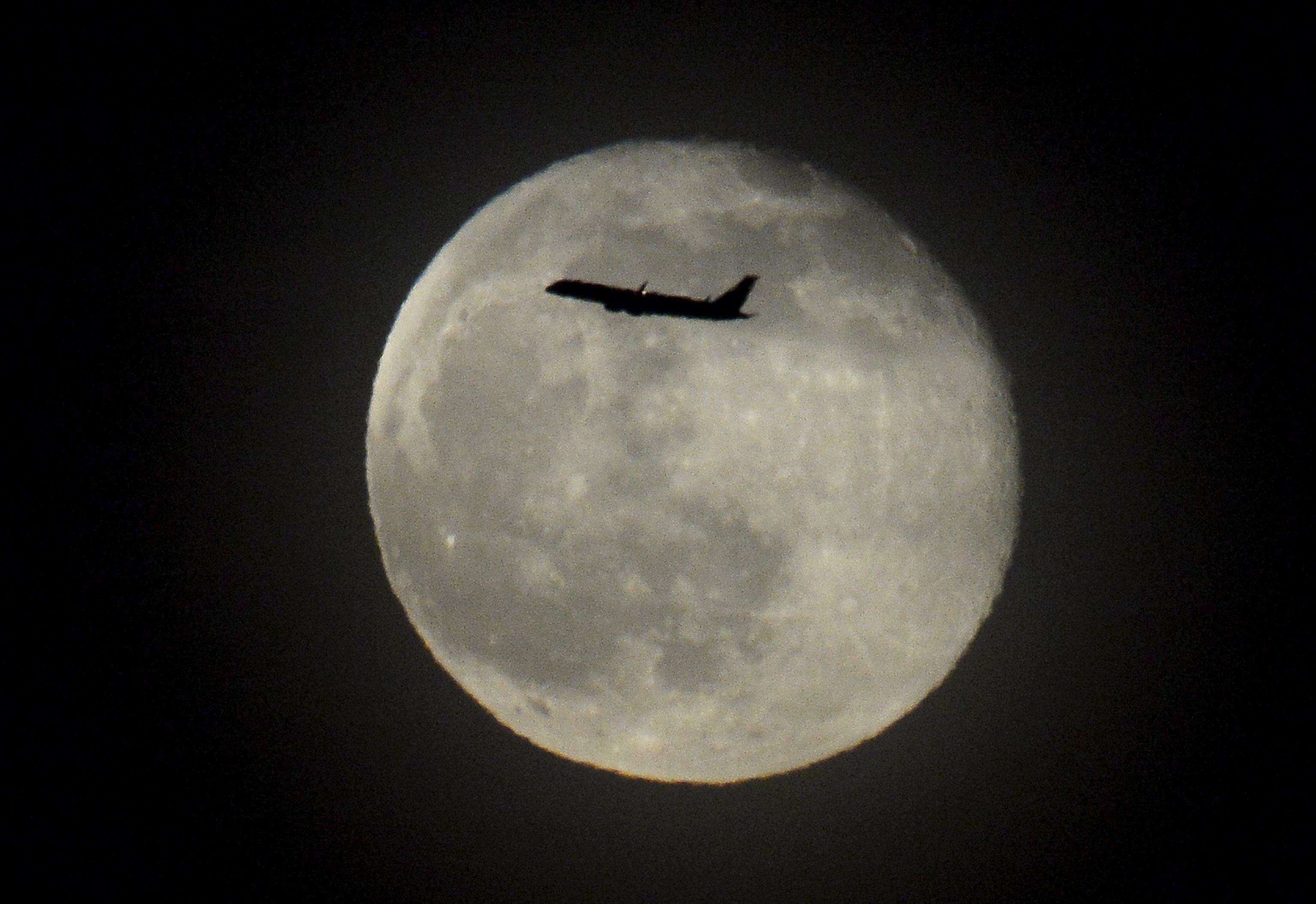Calendario lunar de abril 2025: las fases de la luna de este mes | Descubre