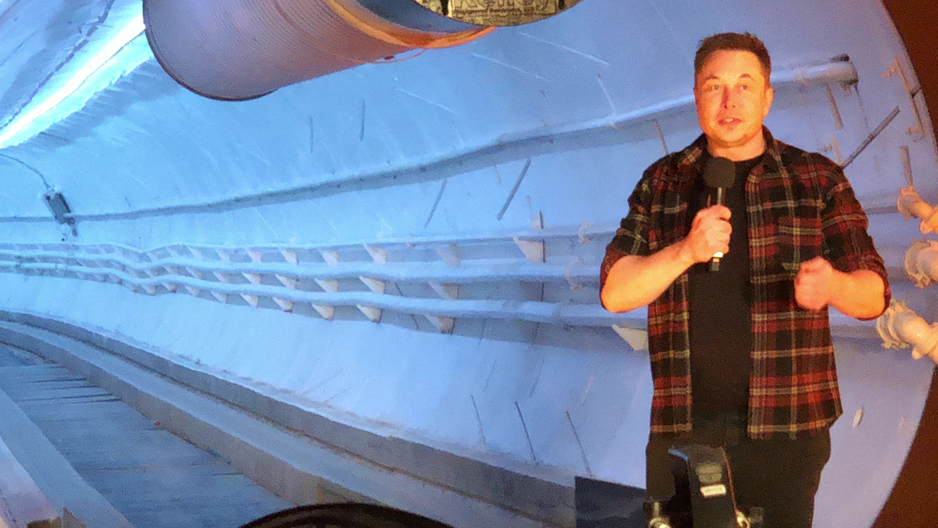 El cambio de imagen de Elon Musk: "Soy Ozempic Santa" | Celebrities