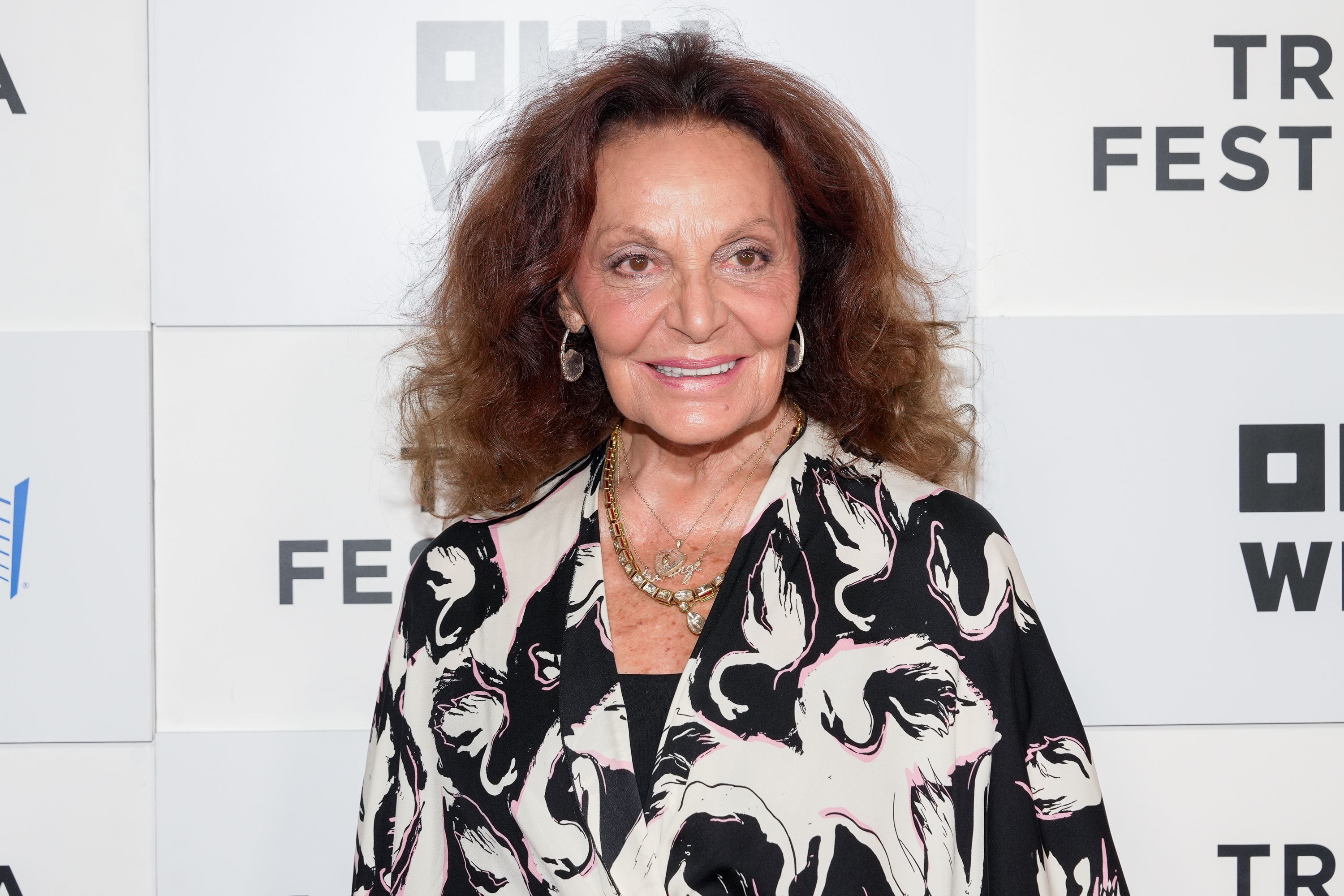 Diane von Furstenberg, creadora del icónico wrap dress que triunfa ...