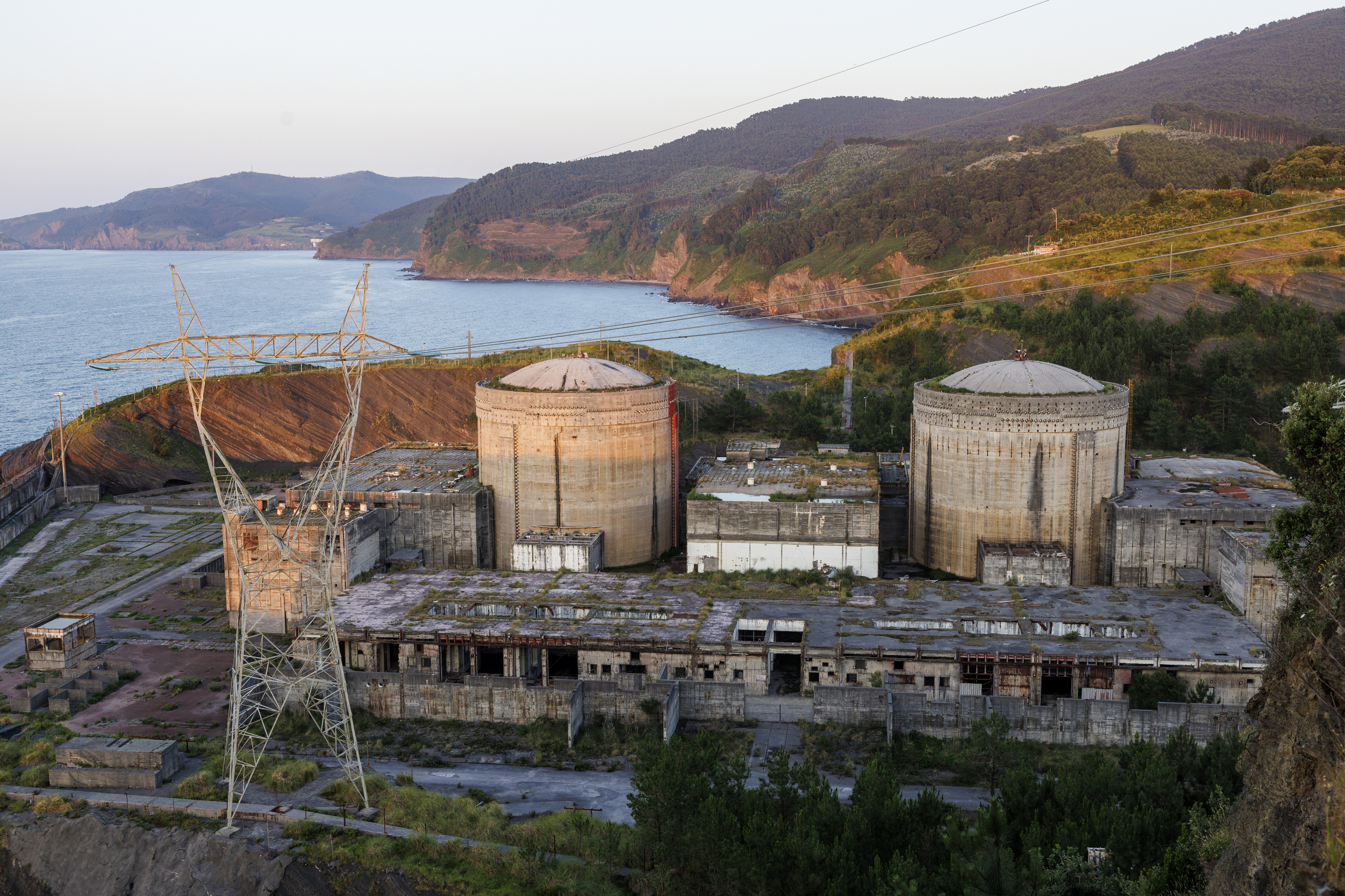 Lemóniz, la 'herida abierta' de la nuclear que abortó el terror de ETA ...