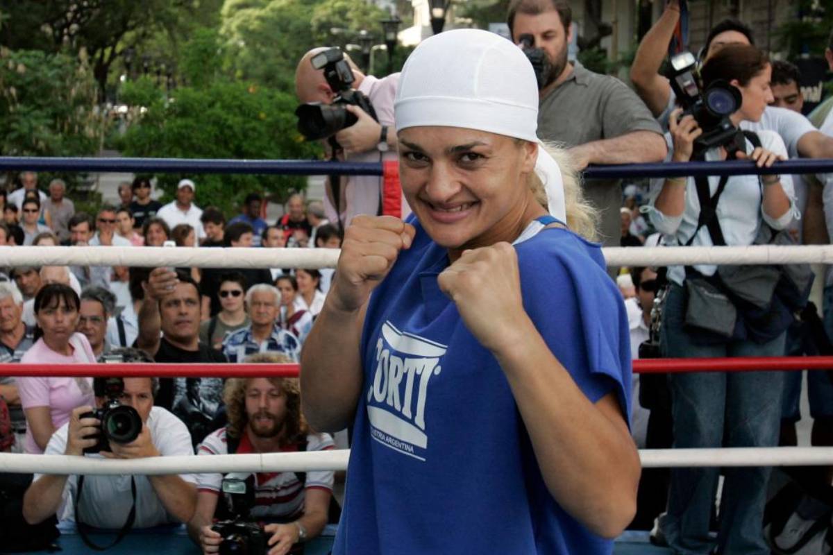 Muere Alejandra 'Locomotora' Oliveras, la histórica boxeadora Argentina ...