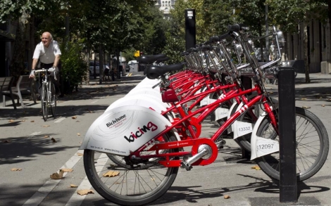 La síndica de Barcelona rechaza el aumento de precio del Bicing ...
