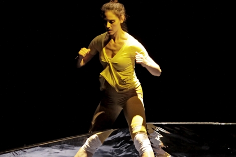 Danza y efectos visuales en el Teatre Arniches | Alicante | elmundo.es