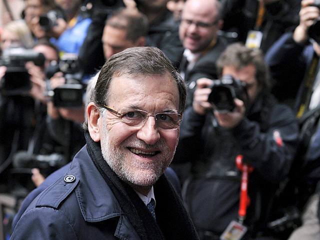 Rajoy rehúye las preguntas sobre Aznar e insiste en que no va a cambiar ...