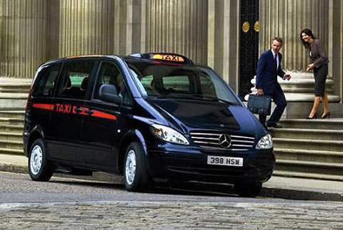 Londres incorpora a su flota de taxis 120 Mercedes-Benz Vito - elmundo ...